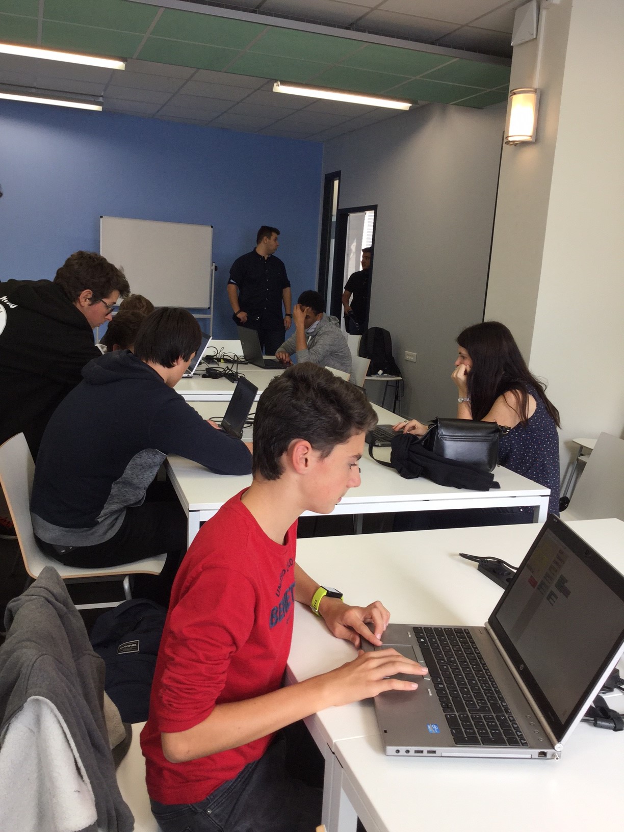 Initiation au codage informatique pour des élèves de 3°. – Collège Jean ...